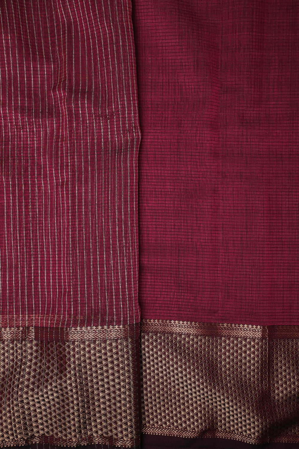 Buy Rouge Pink Maheshwari Silk Cotton saree at Matkatus