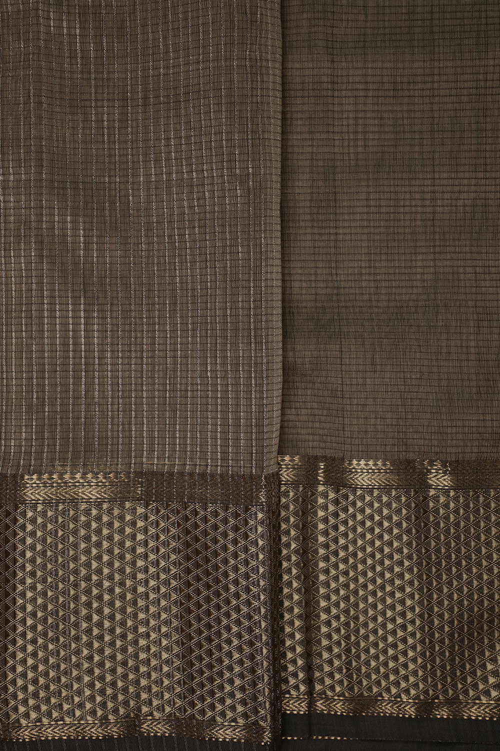 Buy Stripes on Grey Maheshwari Silk Cotton saree at Matkatus